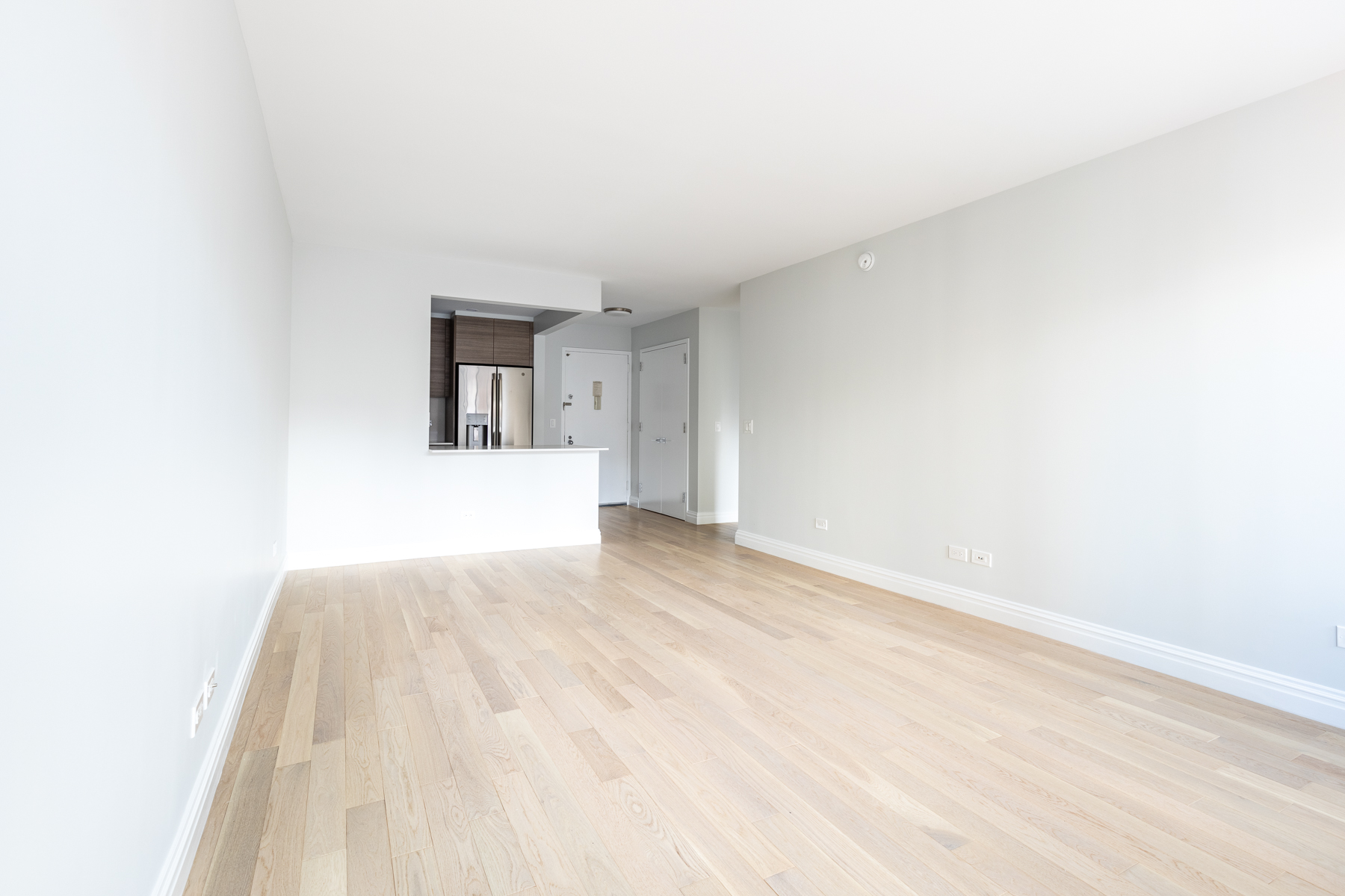 Stonehenge NYC | The Ritz Plaza