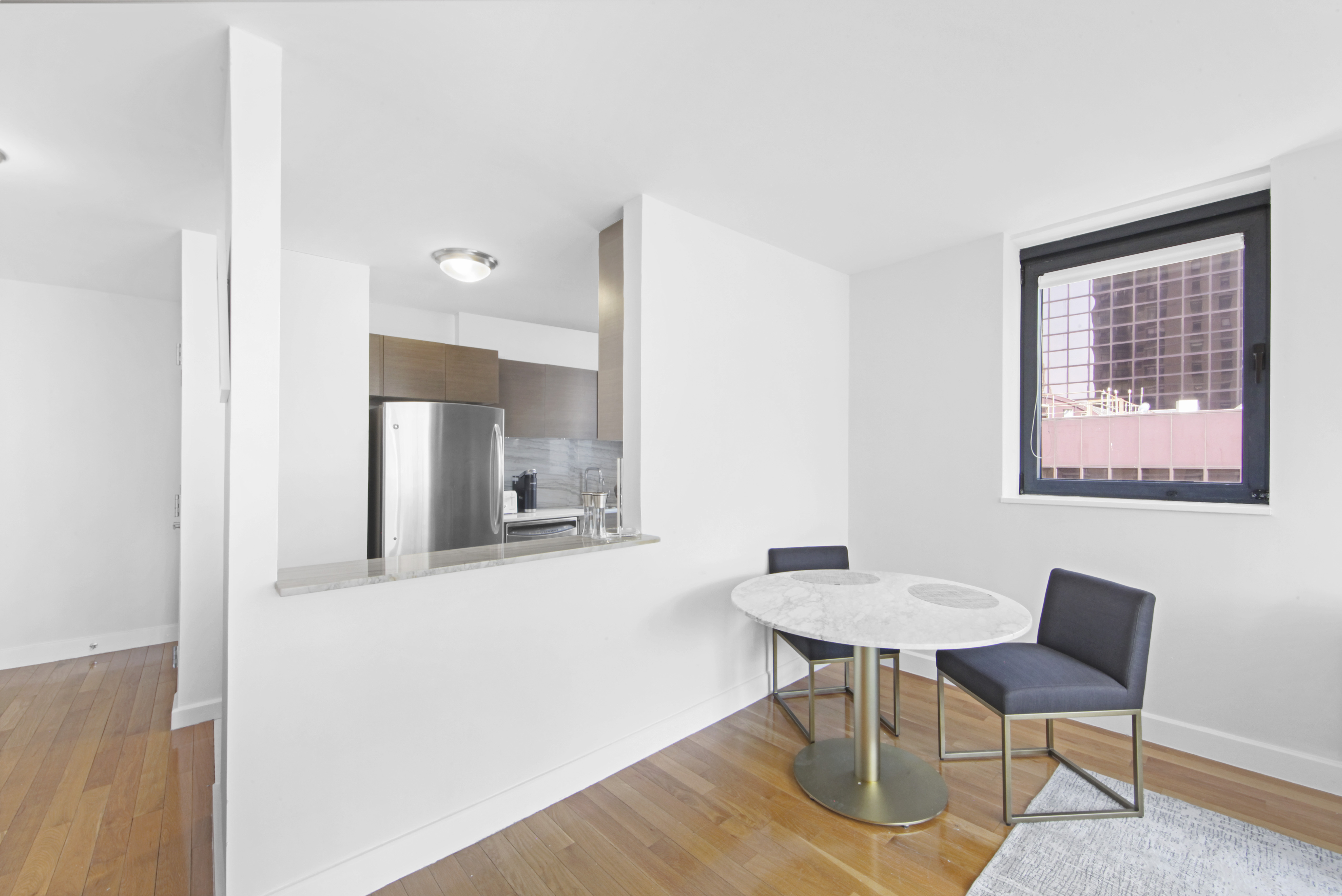 Stonehenge NYC | The Ritz Plaza